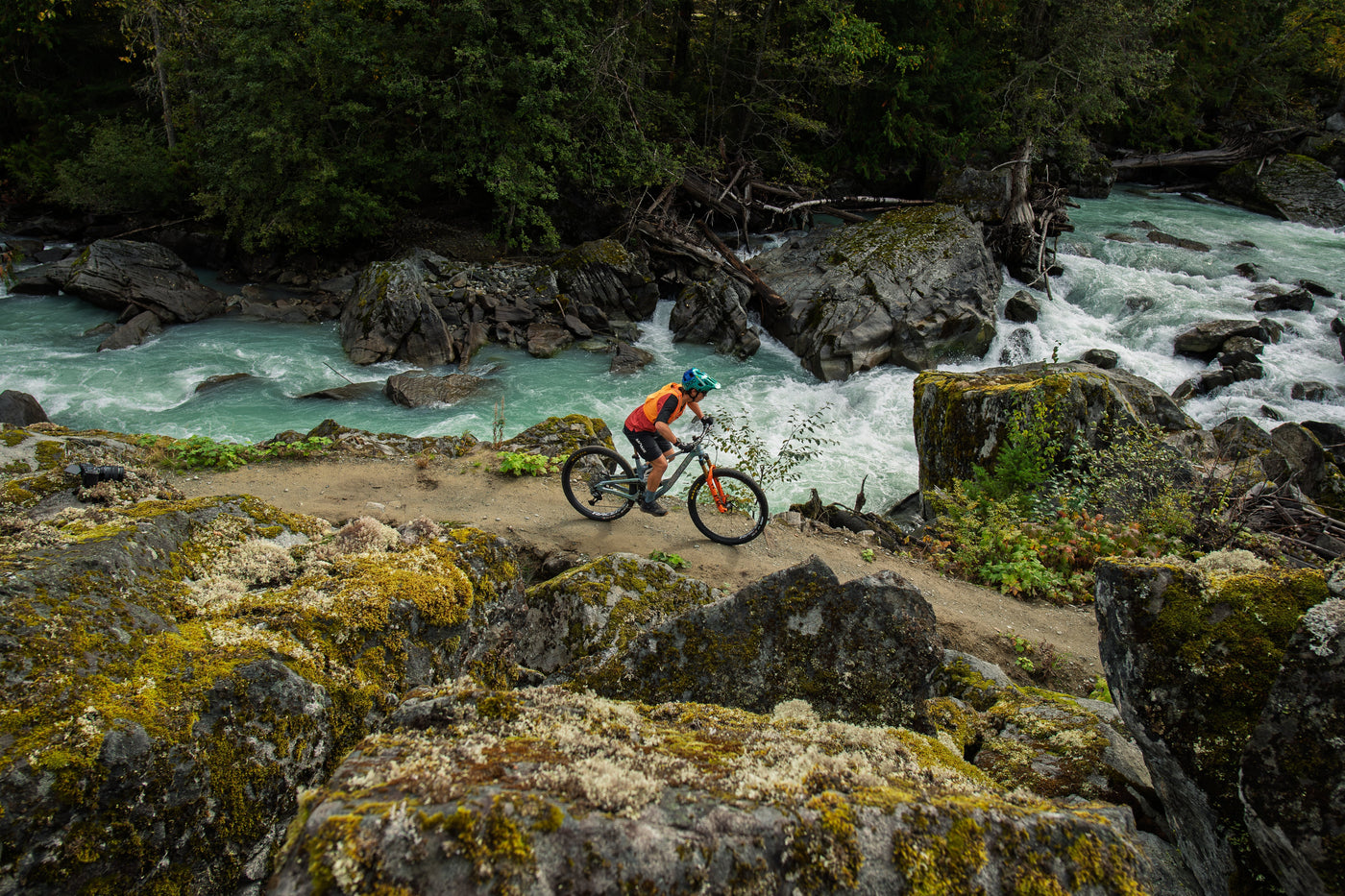 Matthew Fairbrother: Threads In The Dirt | Crankbrothers UK